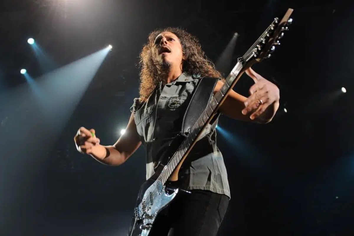 Metallica Guitarist Kirk Hammett Discusses the Best Riffs on '72 Seasons'