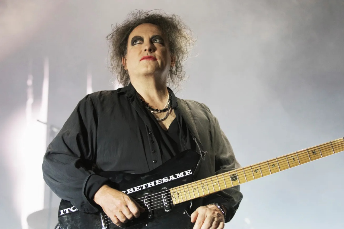 Robert Smith's Hilarious Lyric Slip-Up at The Cure's Album Release Show