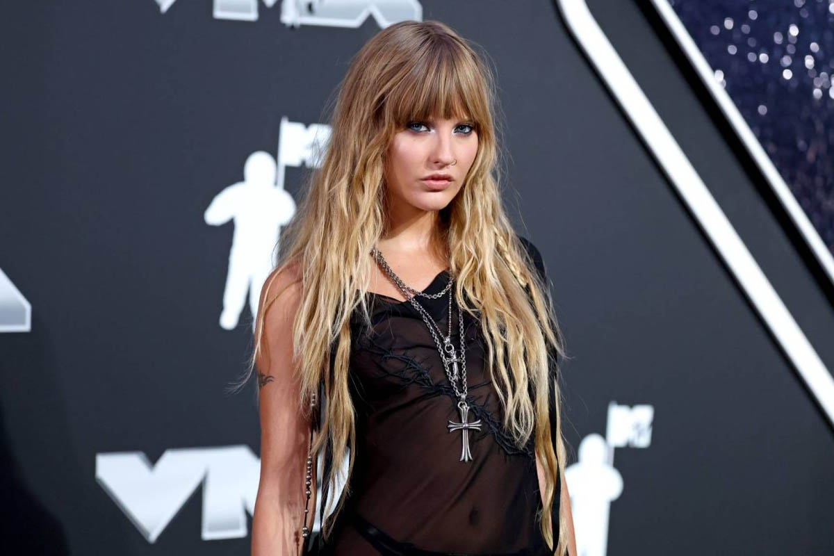 5 Facts About Måneskin’s Victoria De Angelis