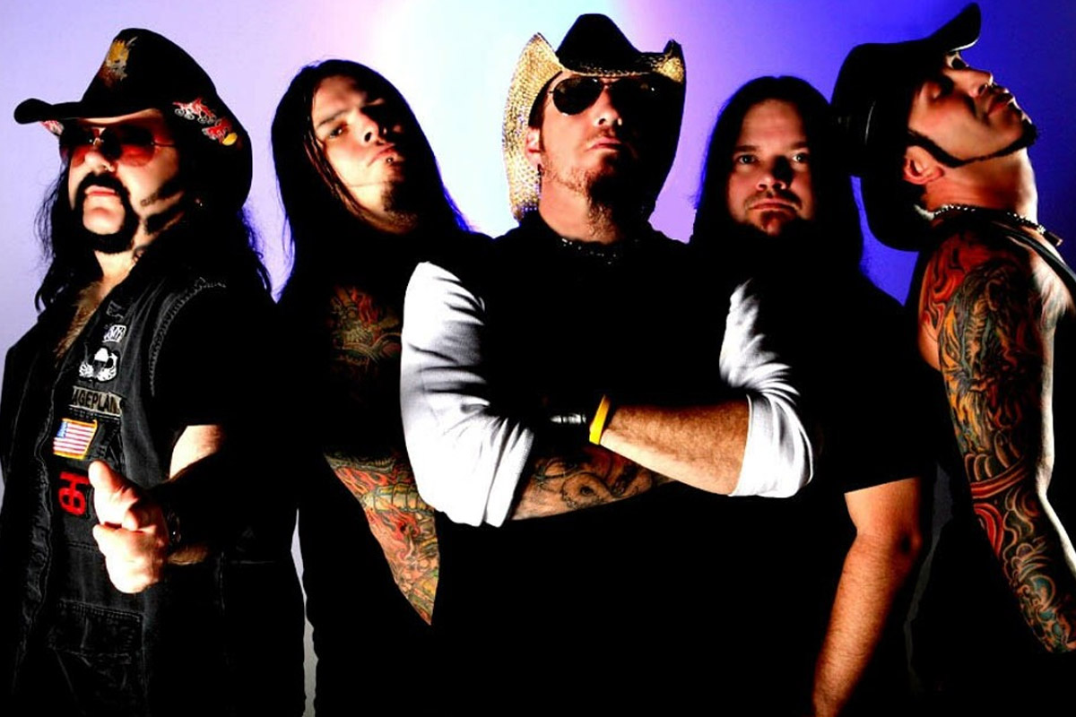 Why Hellyeah Gets So Much Hate from Metal Fans