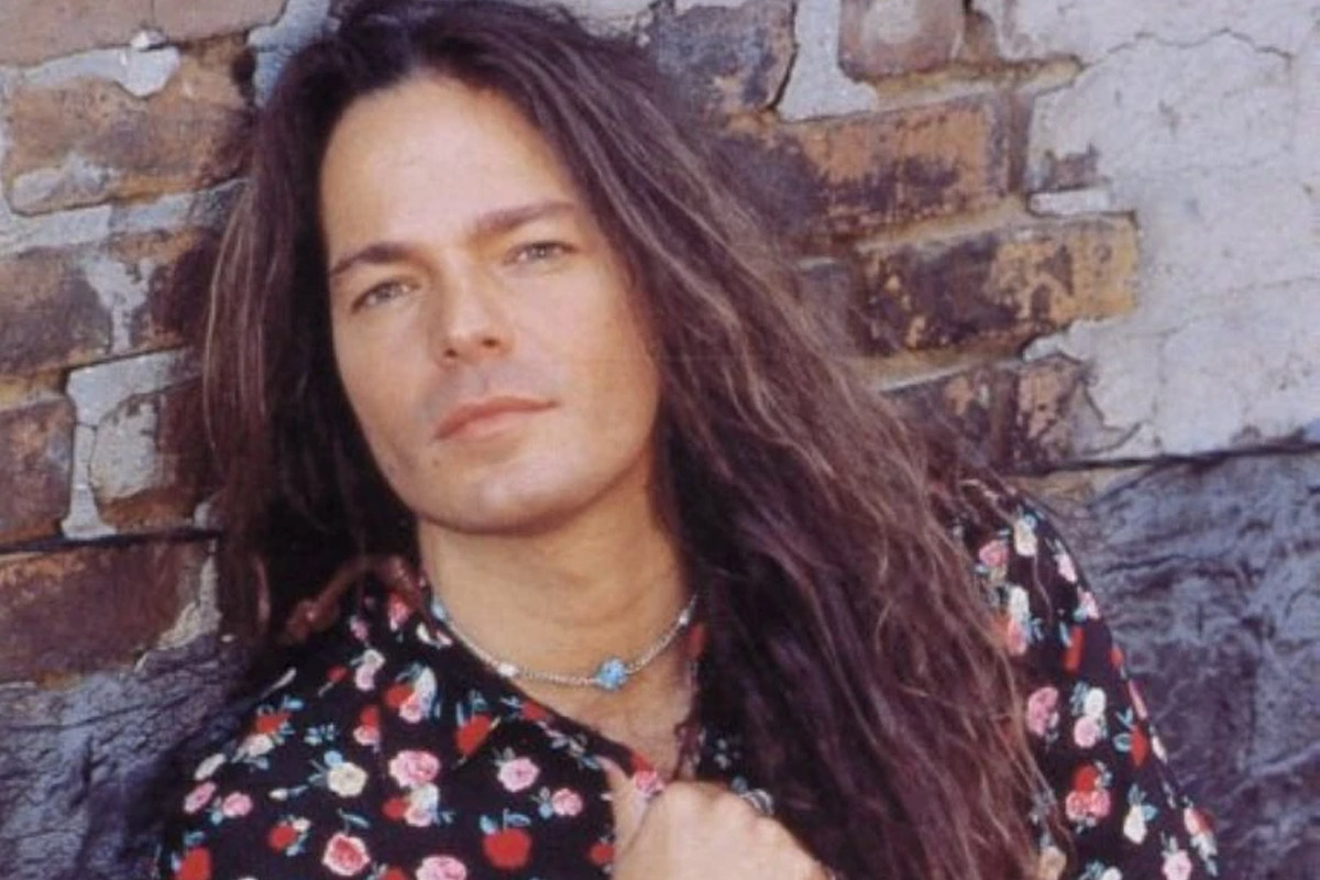 What Happened to Badlands Singer Ray Gillen's Wealth After His Death?