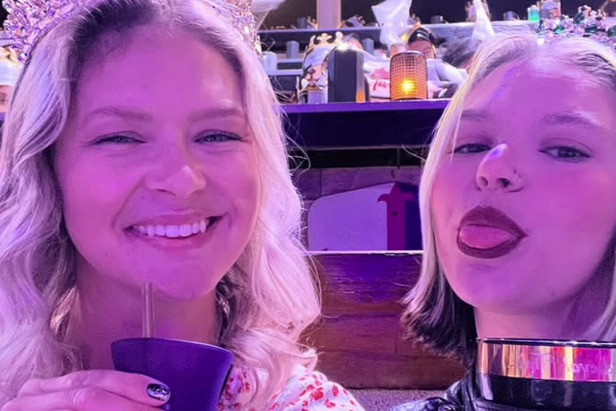 Everything to Know About Dizzy Reed's Daughters, Shade and Skye