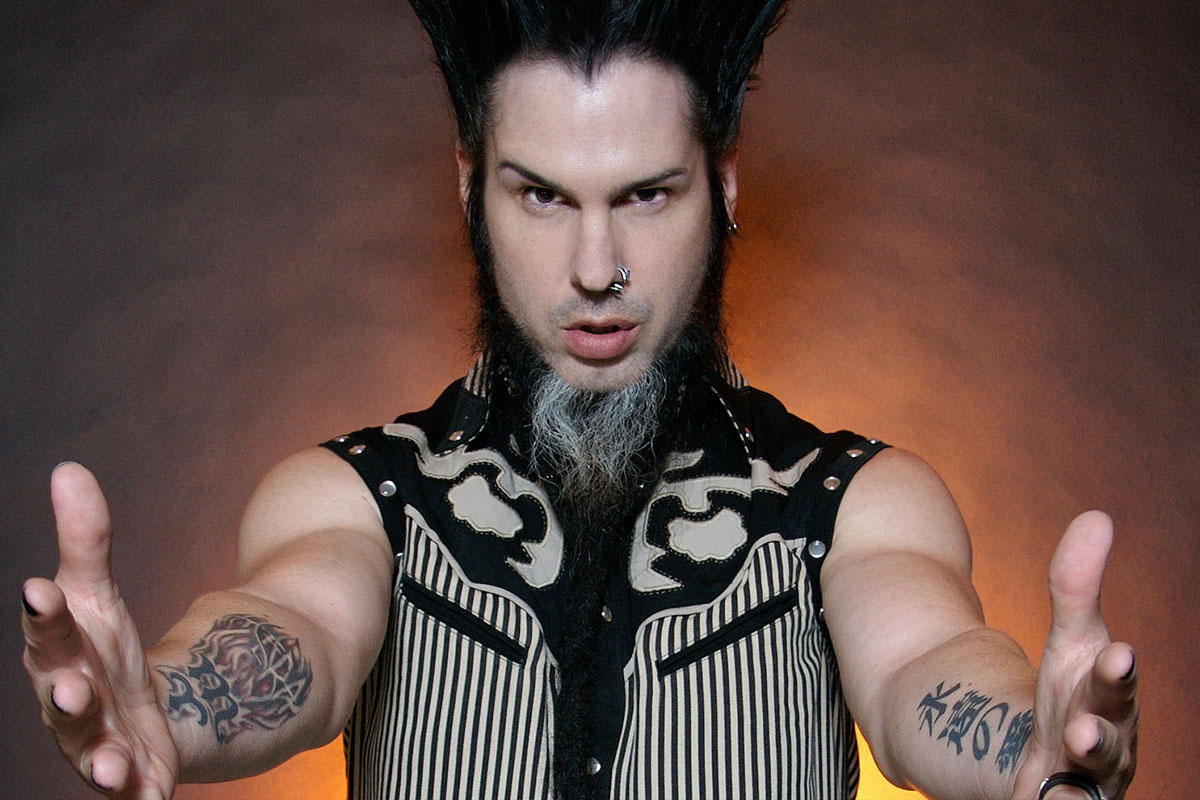 The Truth About Static-X's Creepy Wayne Static Tribute