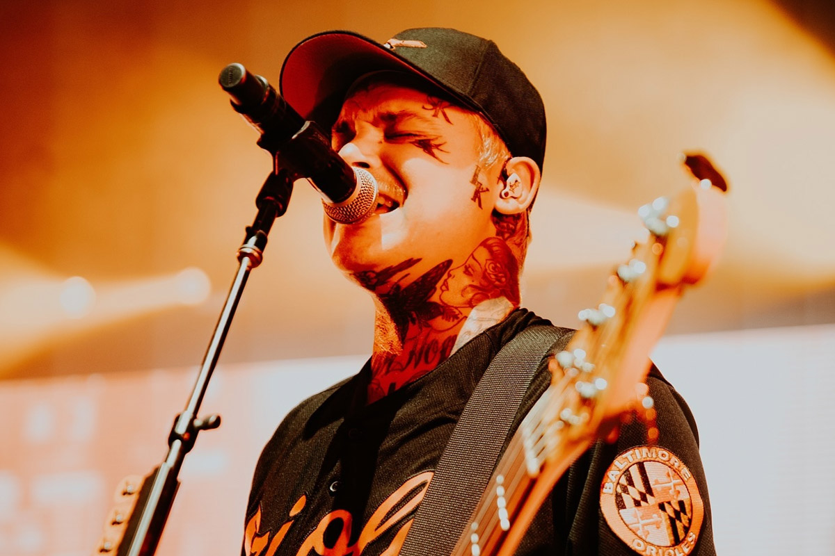 Why The Amity Affliction Fired Original Singer Ahren Stringer
