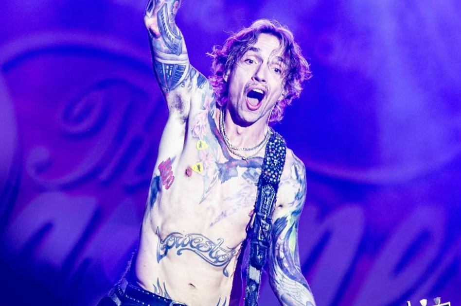 Get Scared Singer Nicholas Matthews' Net Worth In 2025