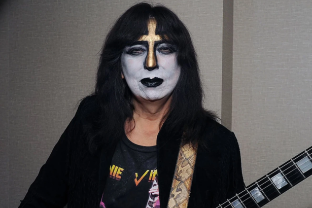 Dana Dentata: Who Is Falling In Reverse Singer Ronnie Radke's New ...