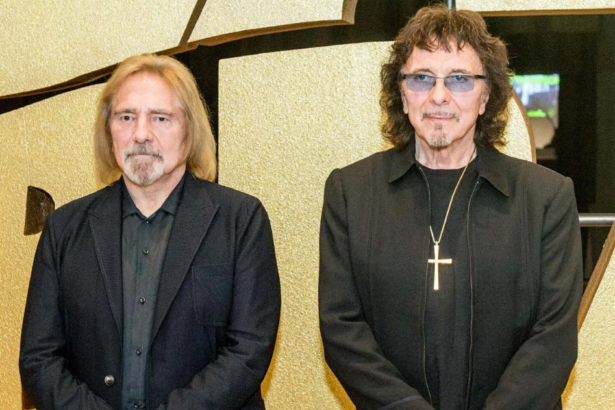 Why The Amity Affliction Fired Original Singer Ahren Stringer